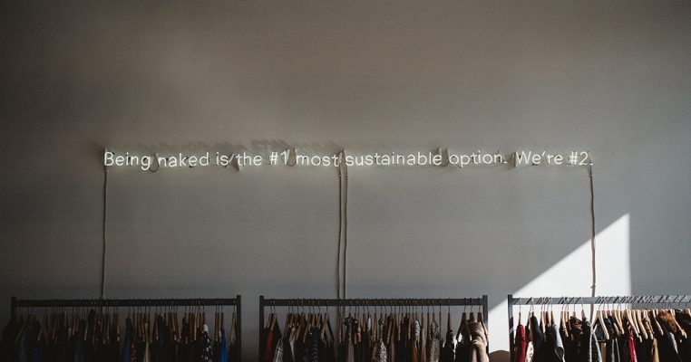 Kledinglabels en etiketten: je eigen ontwerp | Dutch Label Shop - NL