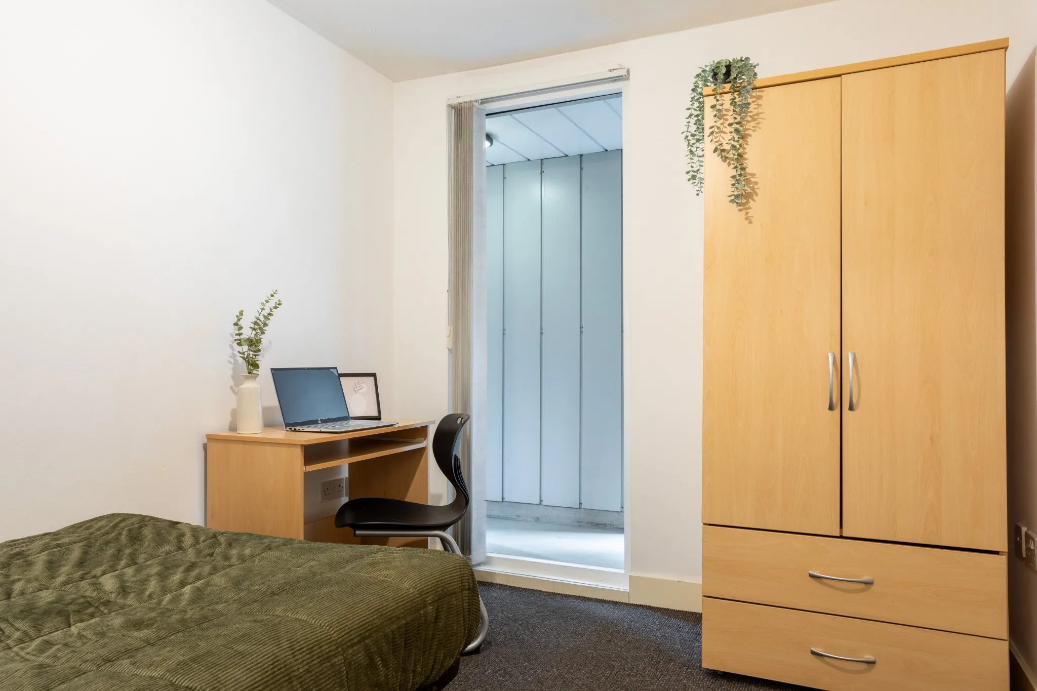Bronze Non Ensuite Top Floor | The Grafton Student Accommodation | Dwell UK