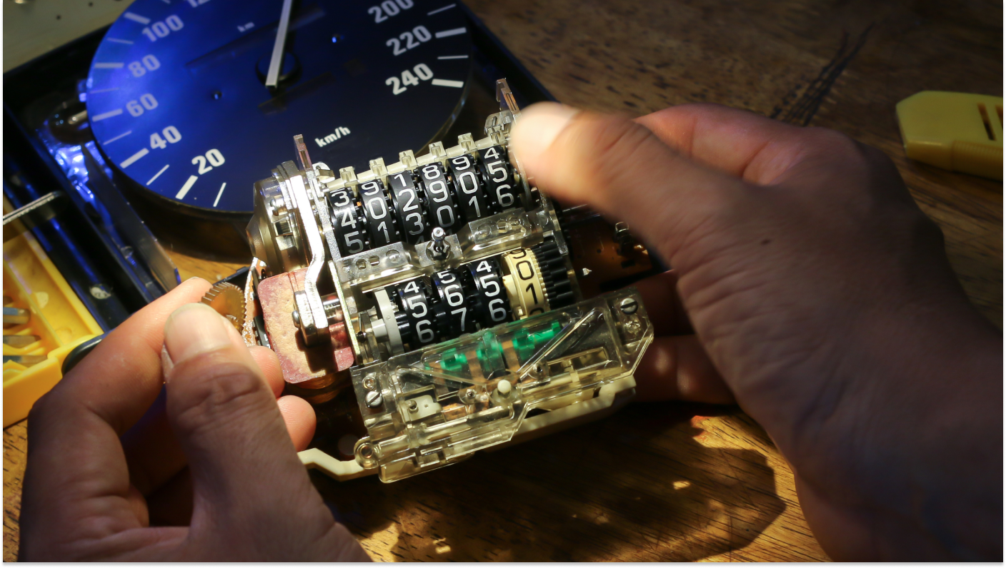 How to beat the odometer fraudsters | easyauto123