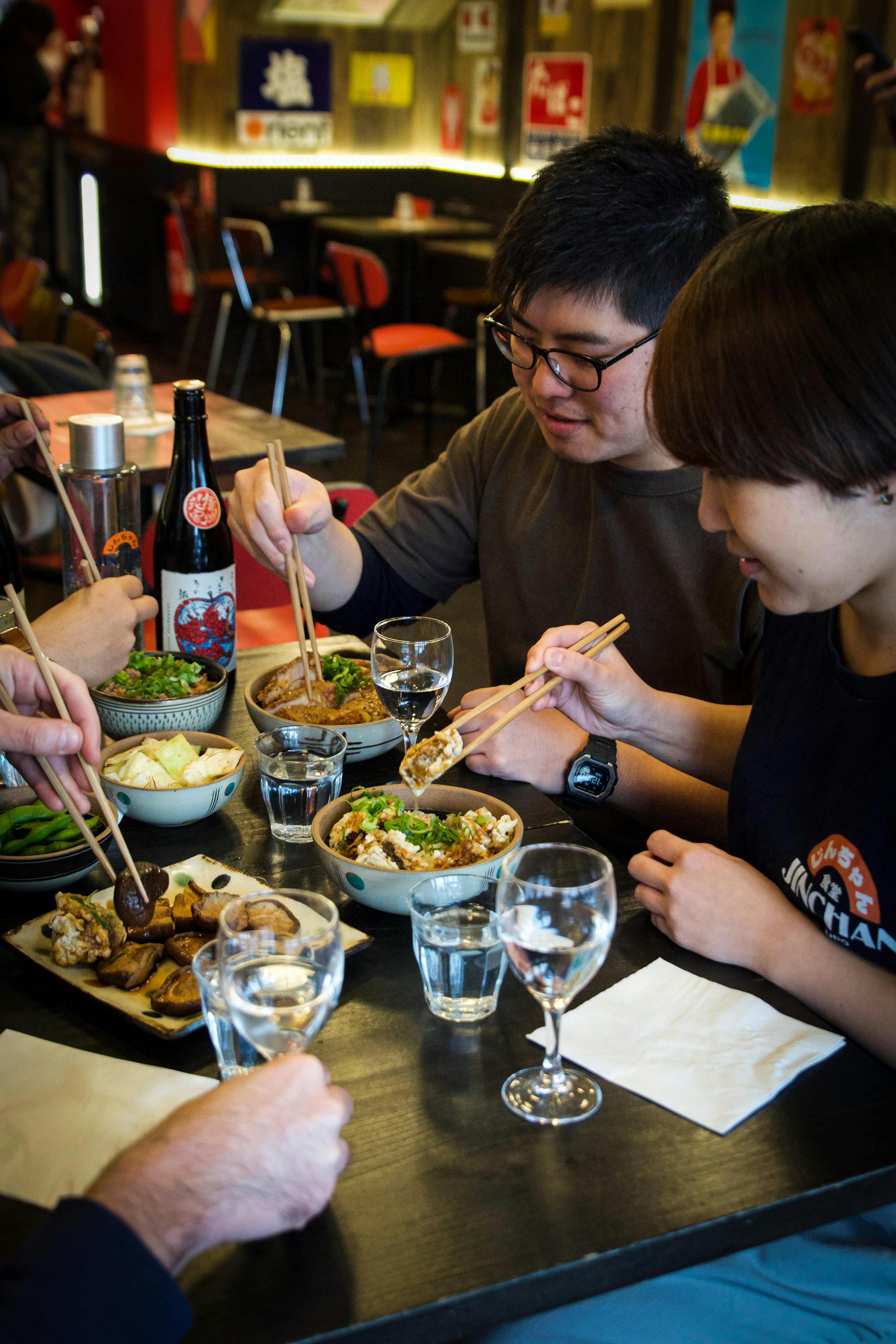 Jinchan Shokudo, la démarche écoresponsable d'un authentique izakaya ...
