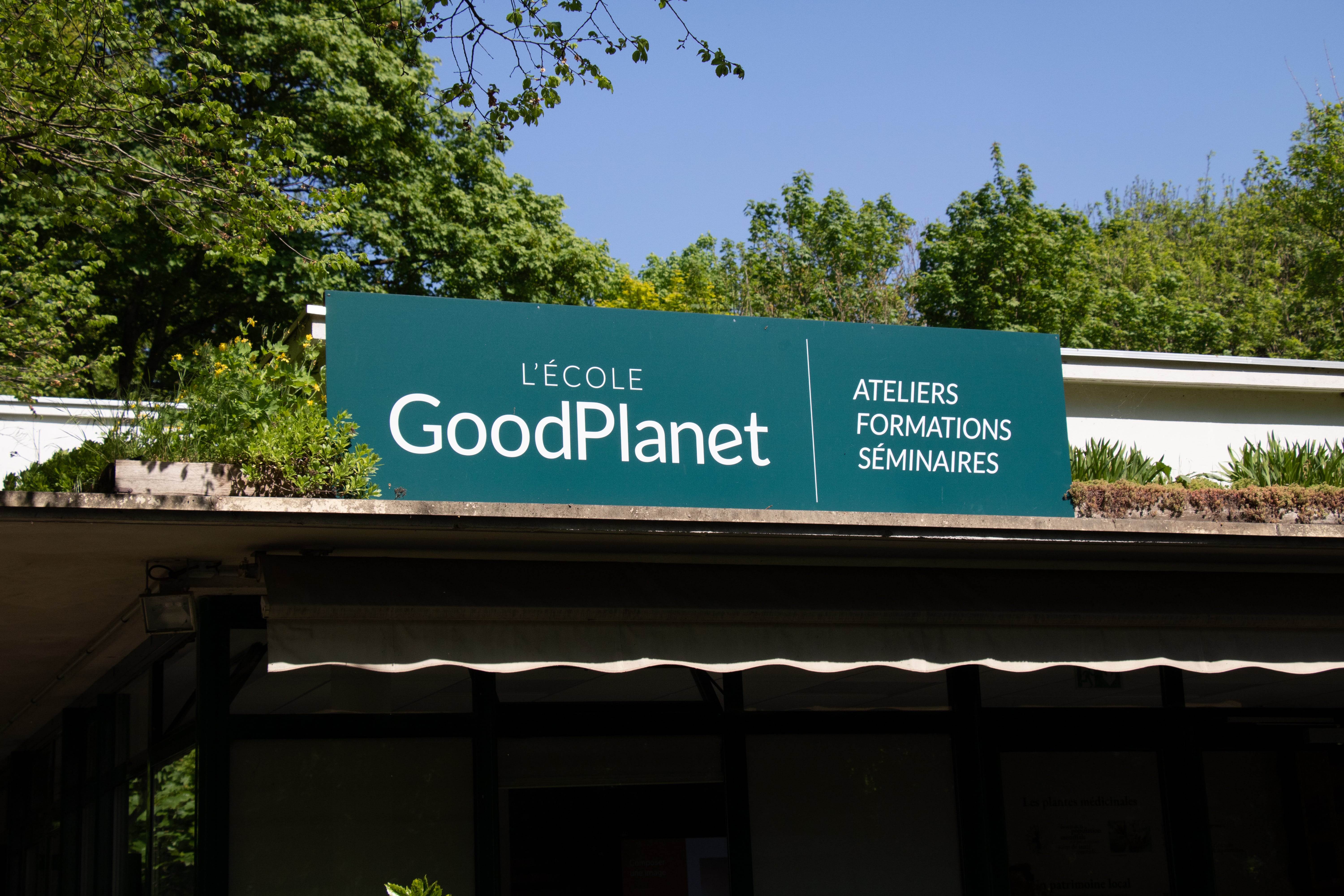 Rencontre avec Yann Arthus-Bertrand, photographe, réalisateur et ...