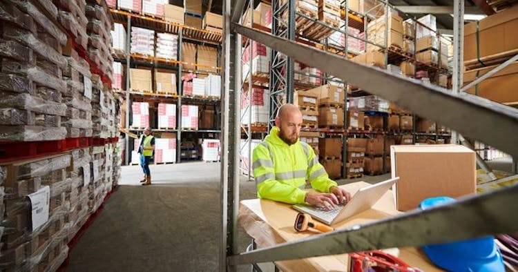 Top 10 skills for logistics managers in 2025 | SC Training