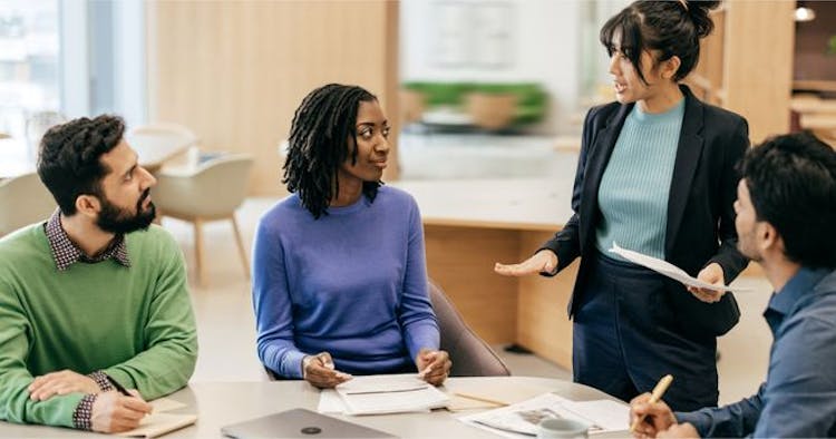 10 Communication Skill Examples for the Workplace | SC Training