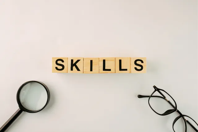 10 Work skills examples (and how to develop them) | SC Training