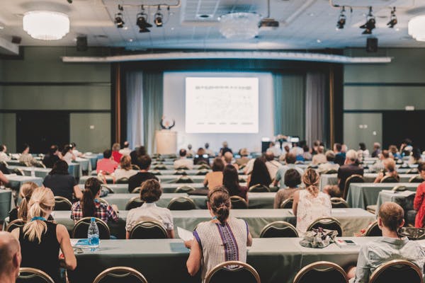 Knowledge vs. skills: How to develop both | SC Training Knowledge vs. skills: How to develop both | SC Training