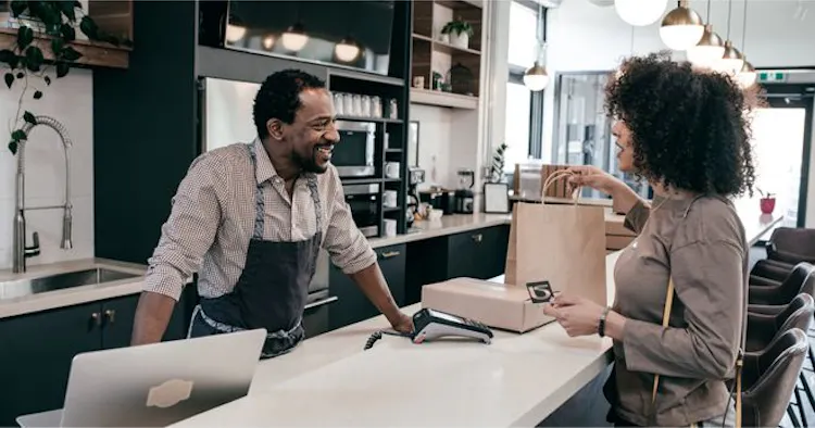 12 Effective retail selling tips and techniques | SC Training