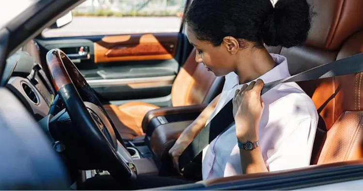 10 Essential safe driving tips for employees | SC Training