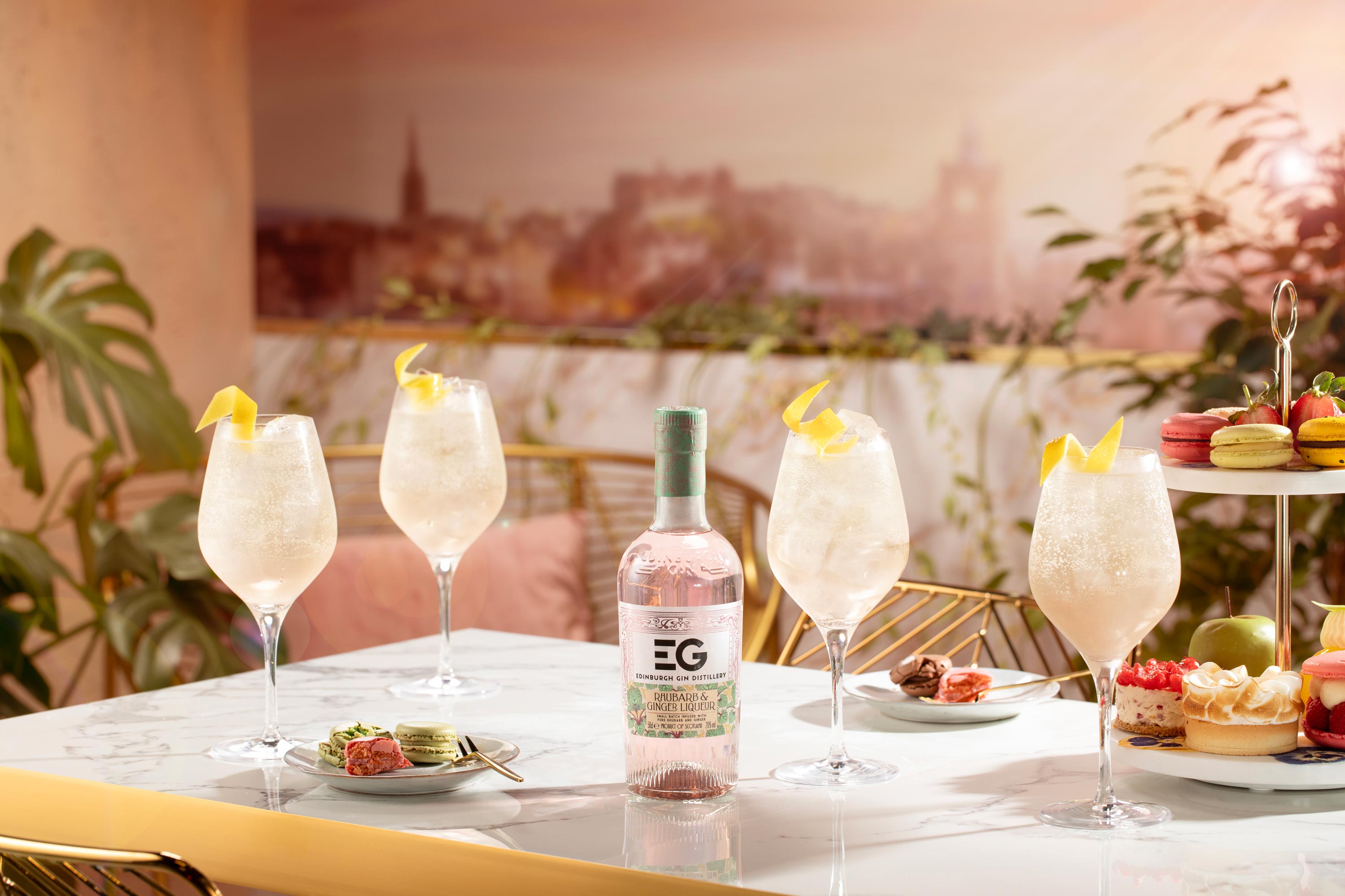 Rubi Spritz Cocktail - Edinburgh Gin