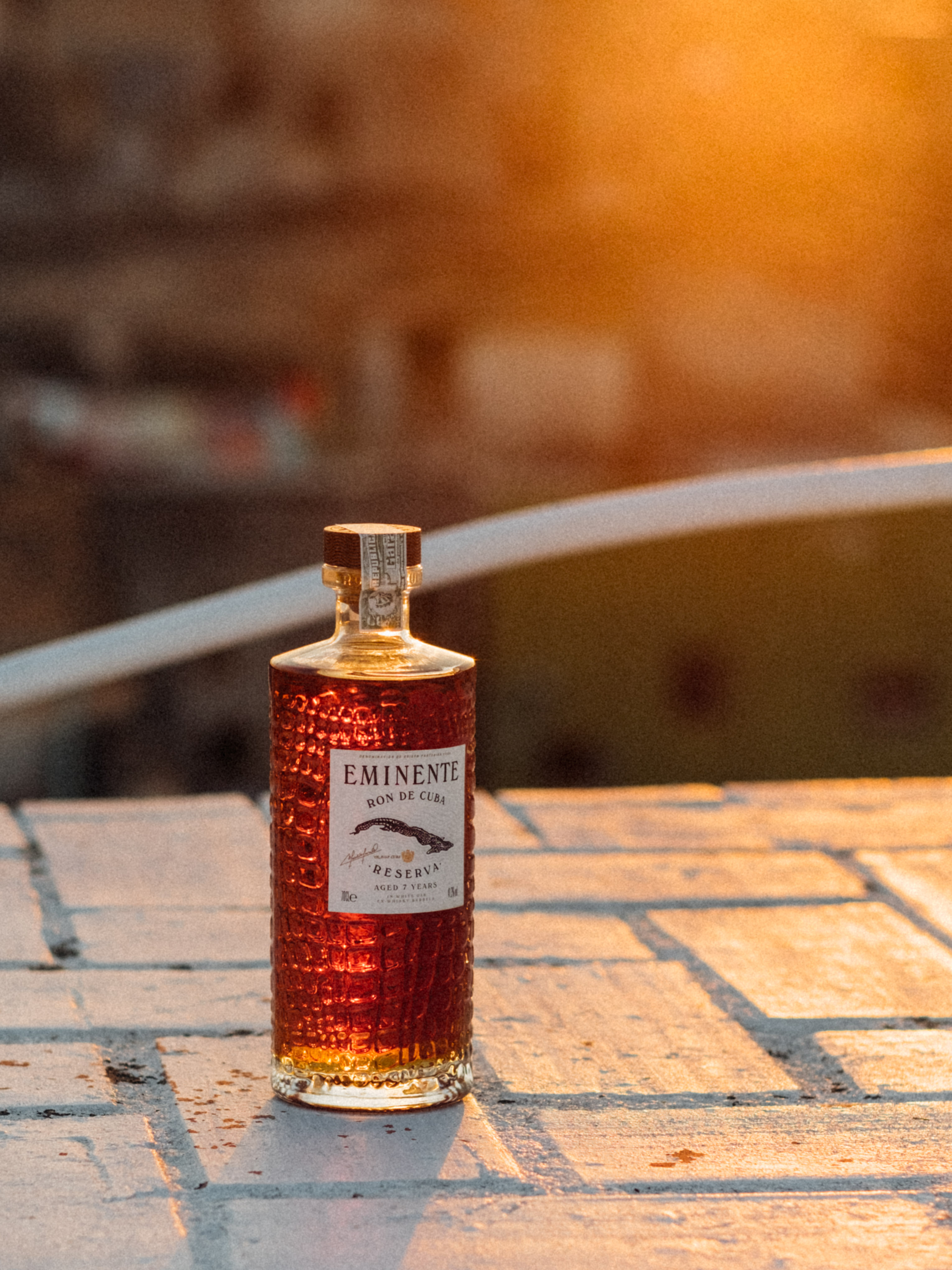 Eminente | Eminente, Nuevo Ron Central Cubano: encuentra a Reserva, con ...
