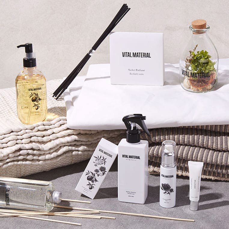 END. (US) Debut: Vital Material | END. (US)