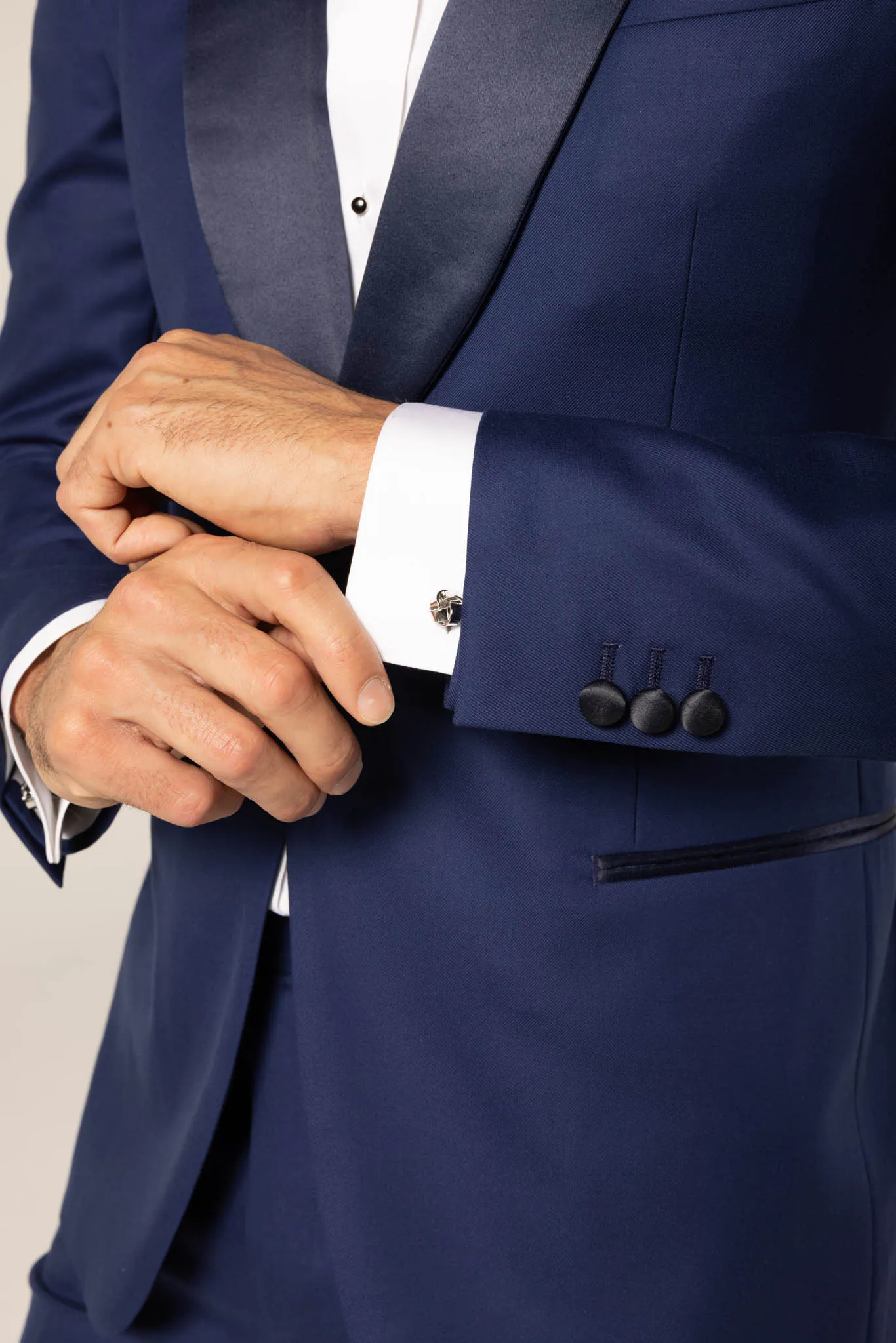 Enzo Custom | How to Dress for Success: An Enzo Custom Guide to ...