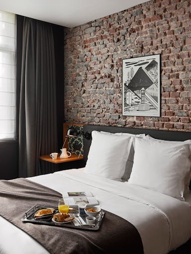 Book a room at the 4-star Hotel Louvre Lens - Official Site