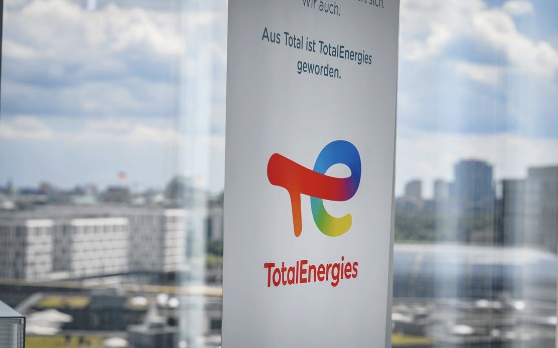 TotalEnergies im Siegeszug: Zusammen mit Aramco vergeben sie ...