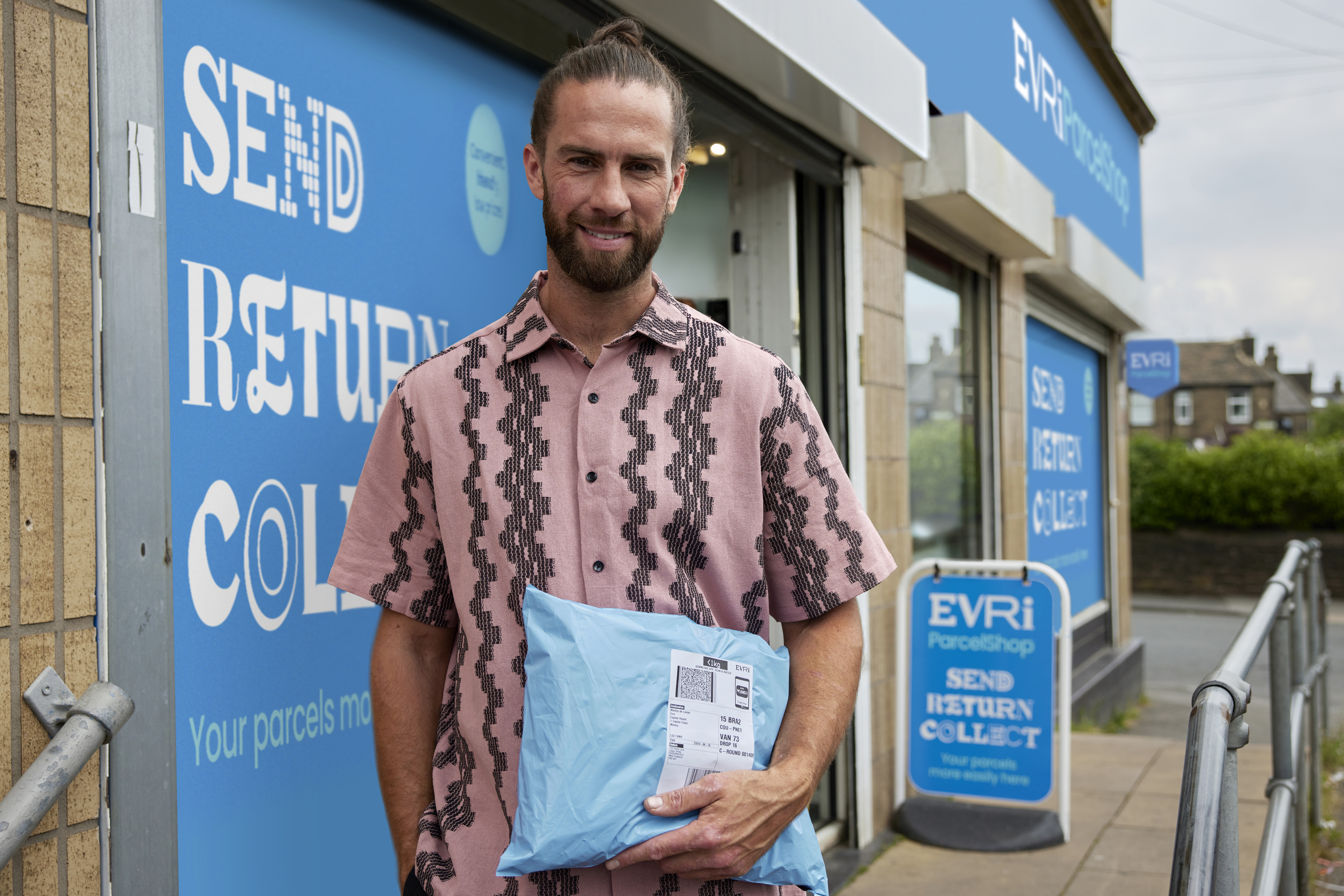 ParcelShops | Parcel Pick Up & Drop Off Points | Evri