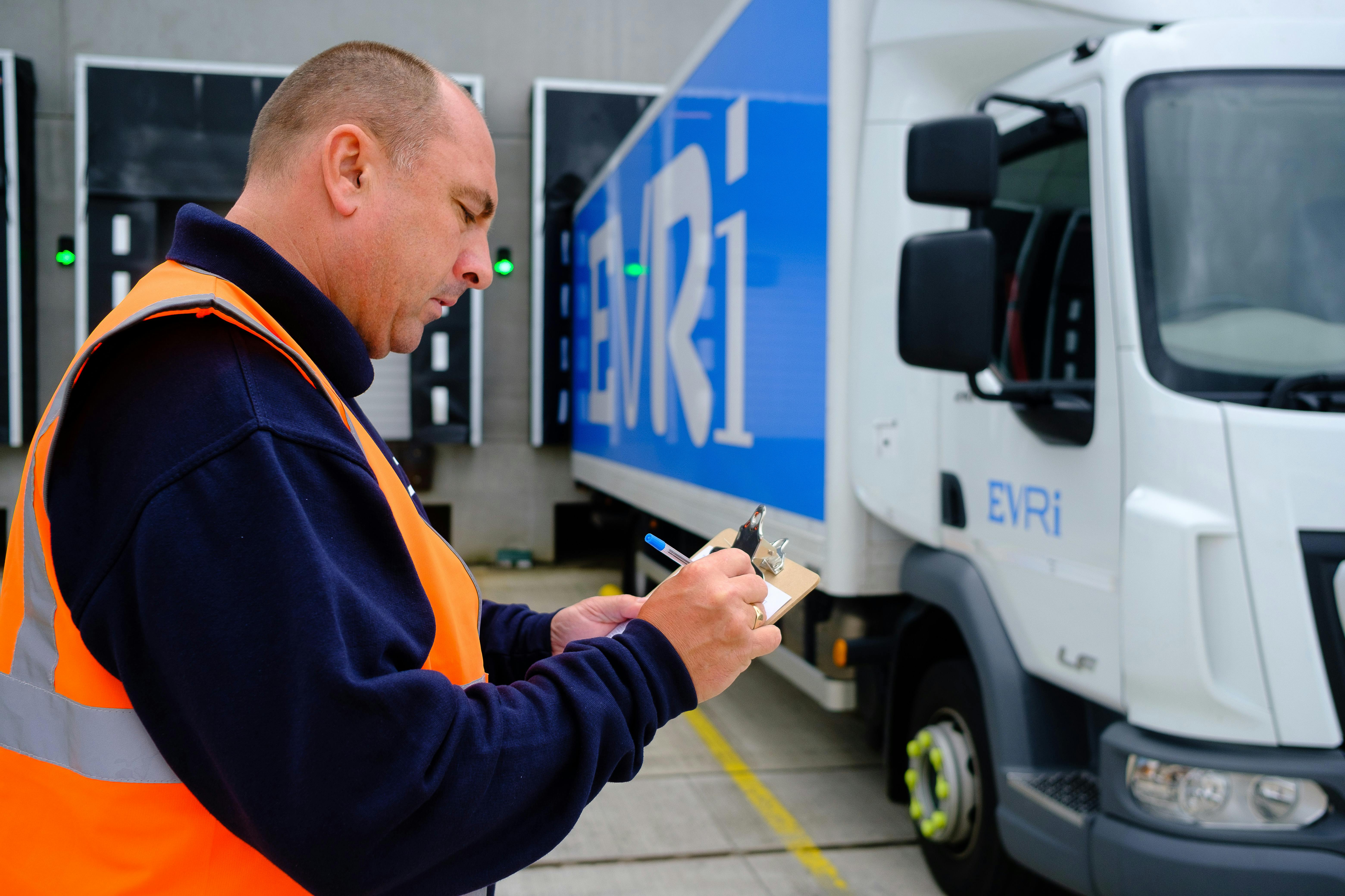 Train to become an Evri HGV driver at no cost to you