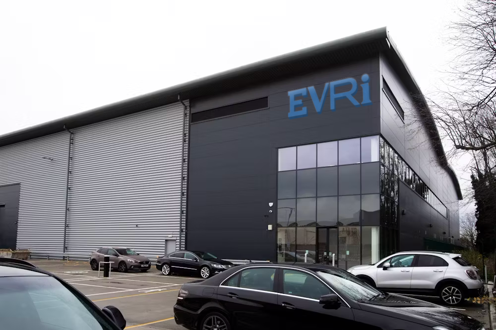 Global Fulfilment With a Trusted Courier Service | Evri