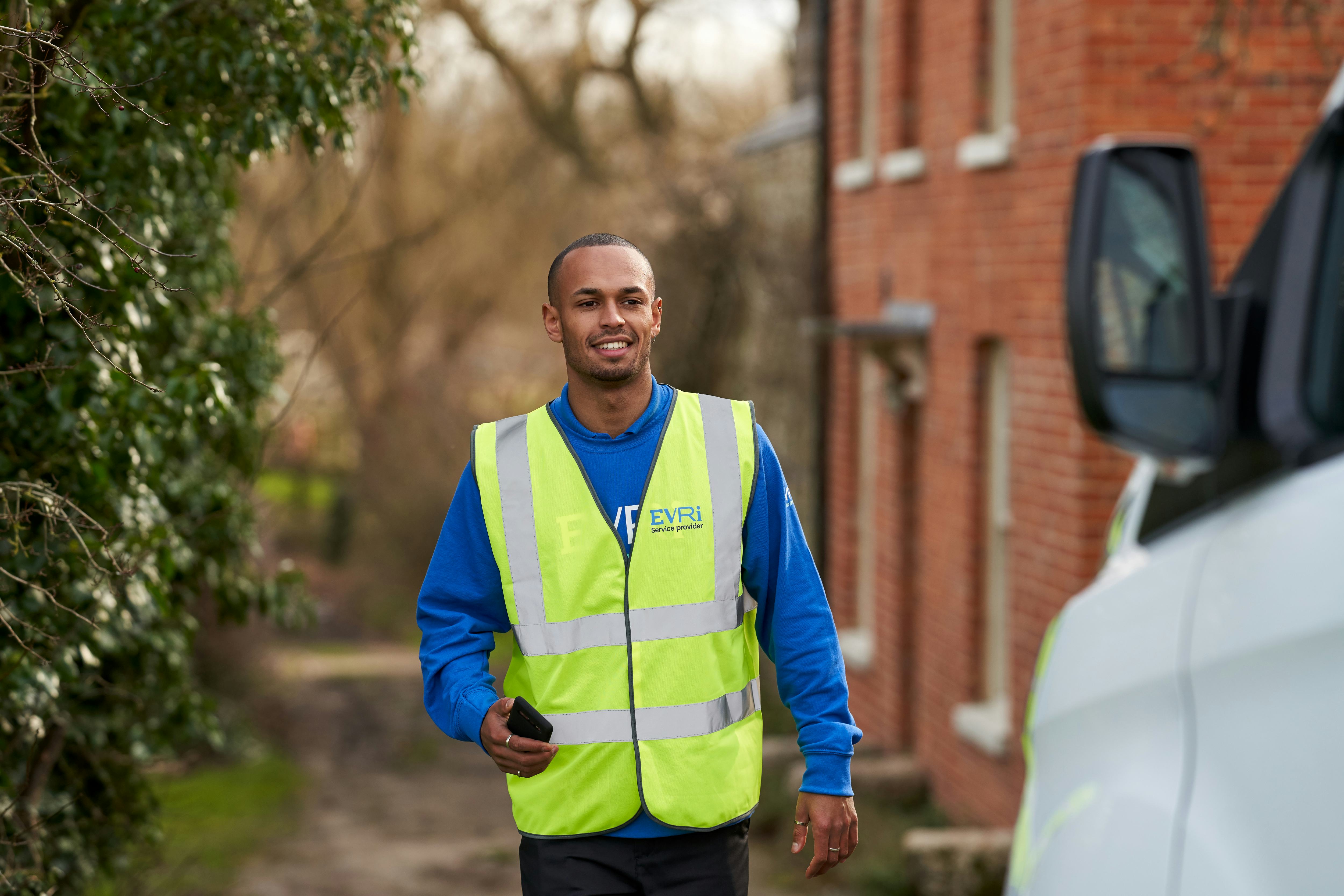 Postage to Romania | Send Parcels to Romania | Evri – The New Hermes