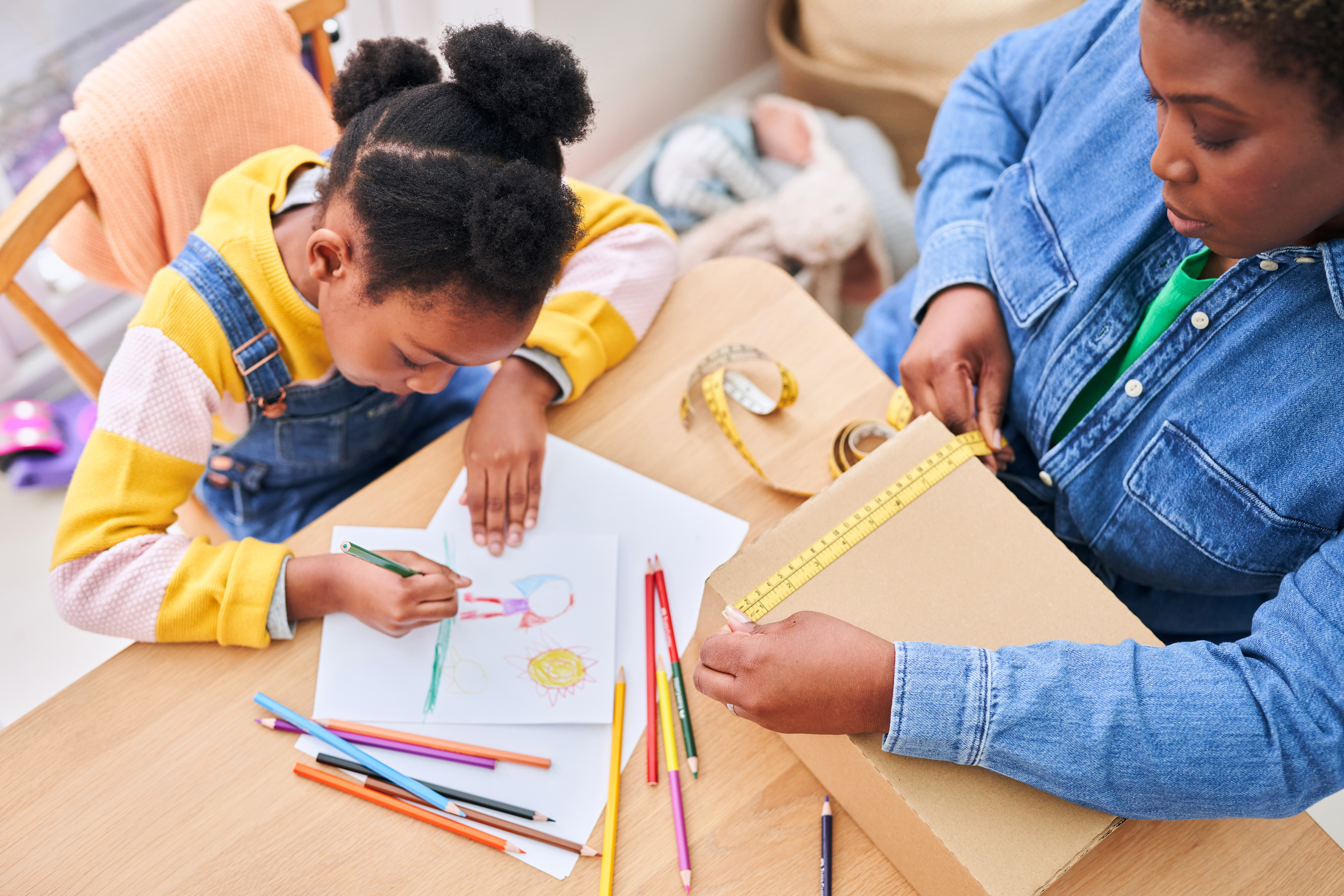 Packaging Fragile Items for Shipping | Fragile Parcels | Evri