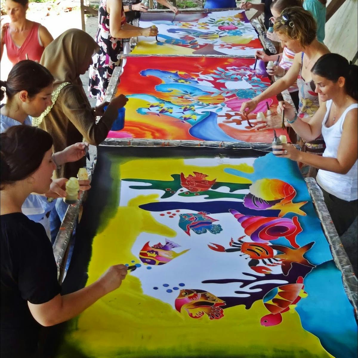 Imparare l’arte del Batik per grandi e piccini | Evaneos