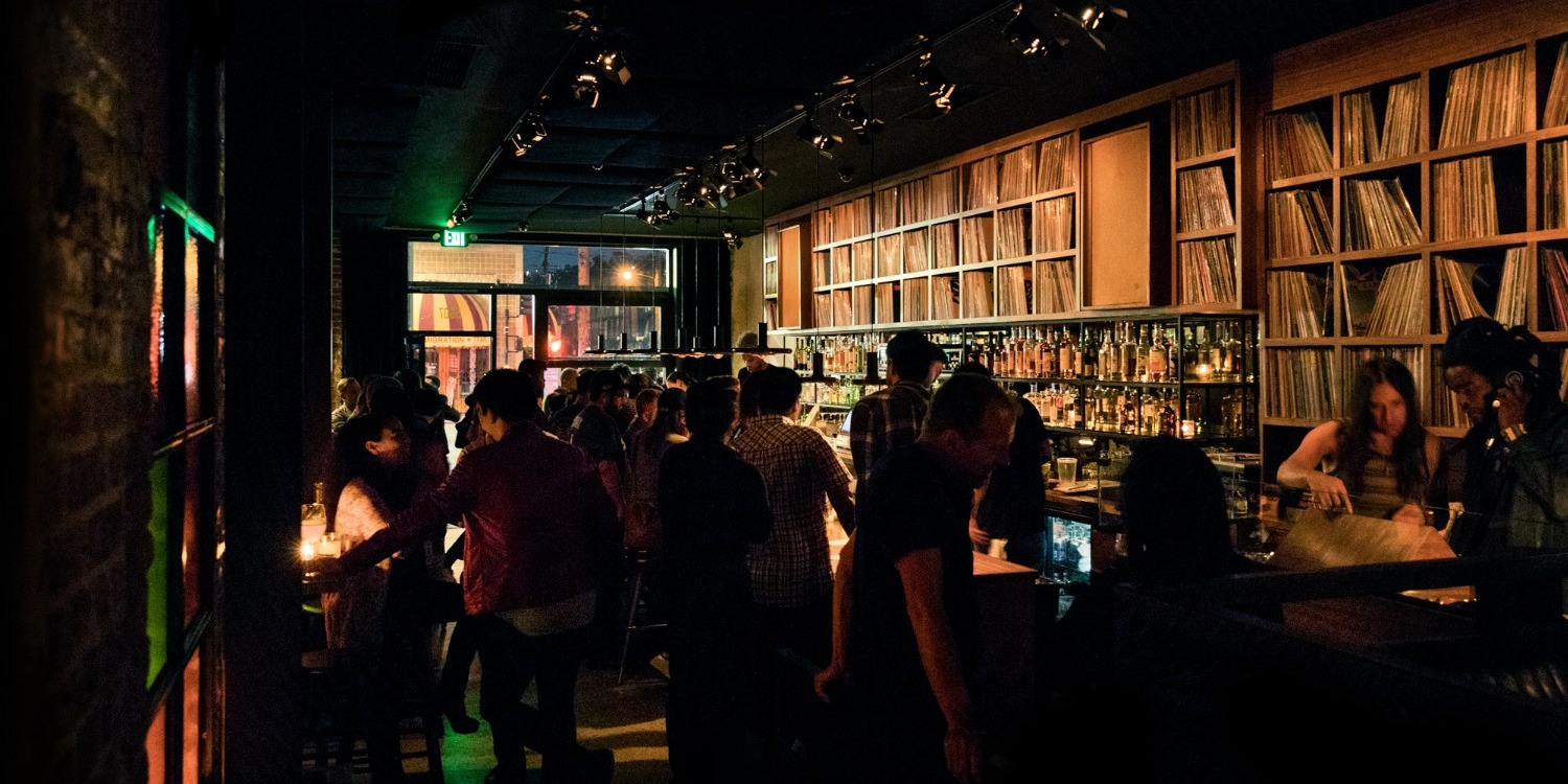 Gold Line Bar | Exceptional ALIEN