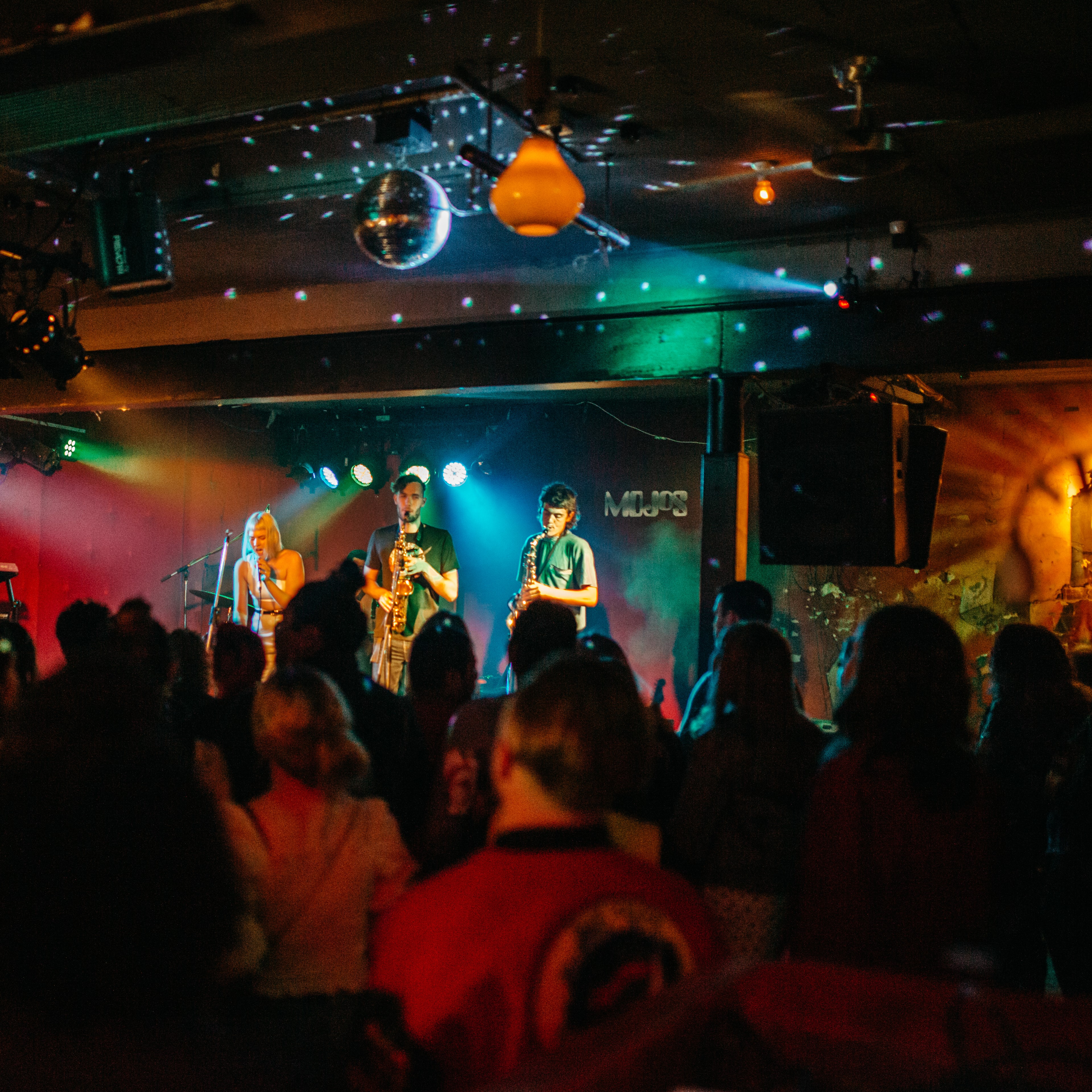 Mojo's Bar | Exceptional ALIEN