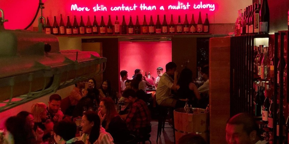 Mod Kaew Wine Bar | Exceptional ALIEN