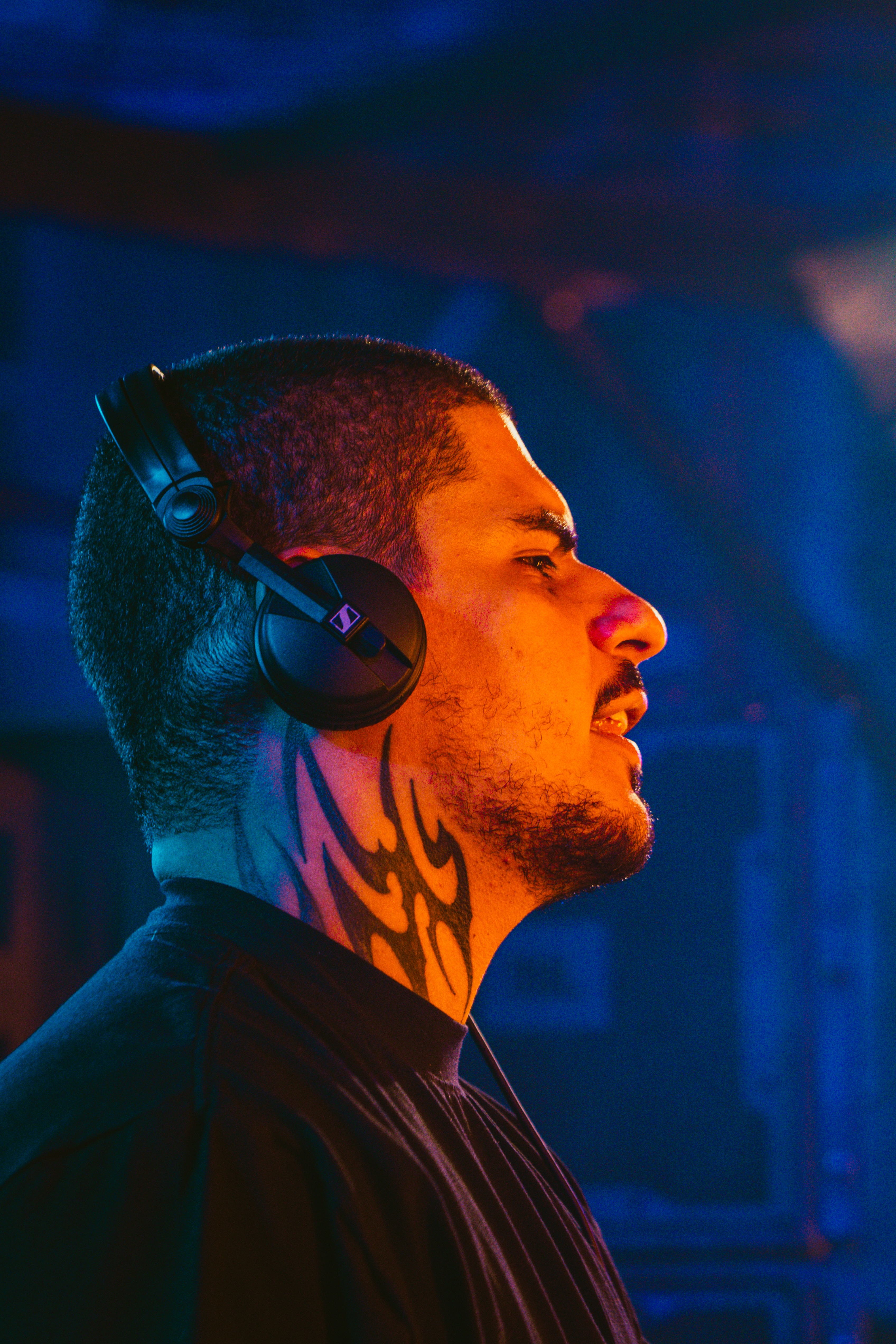 Exceptional Alien Travel Creativity Culture