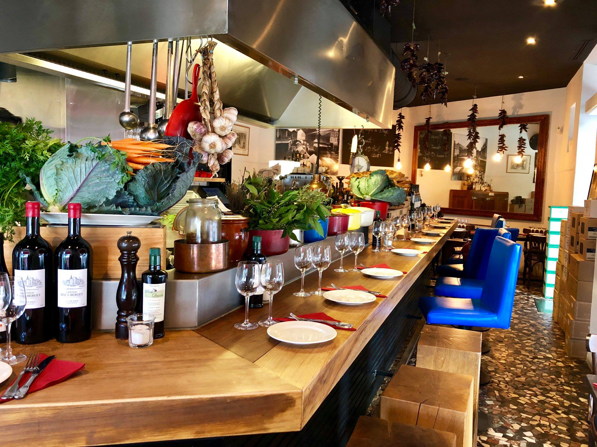 Au Bistrot | Exceptional ALIEN