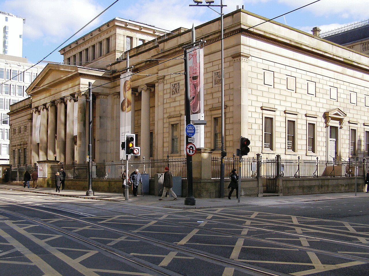 Manchester Art Gallery | Exceptional ALIEN