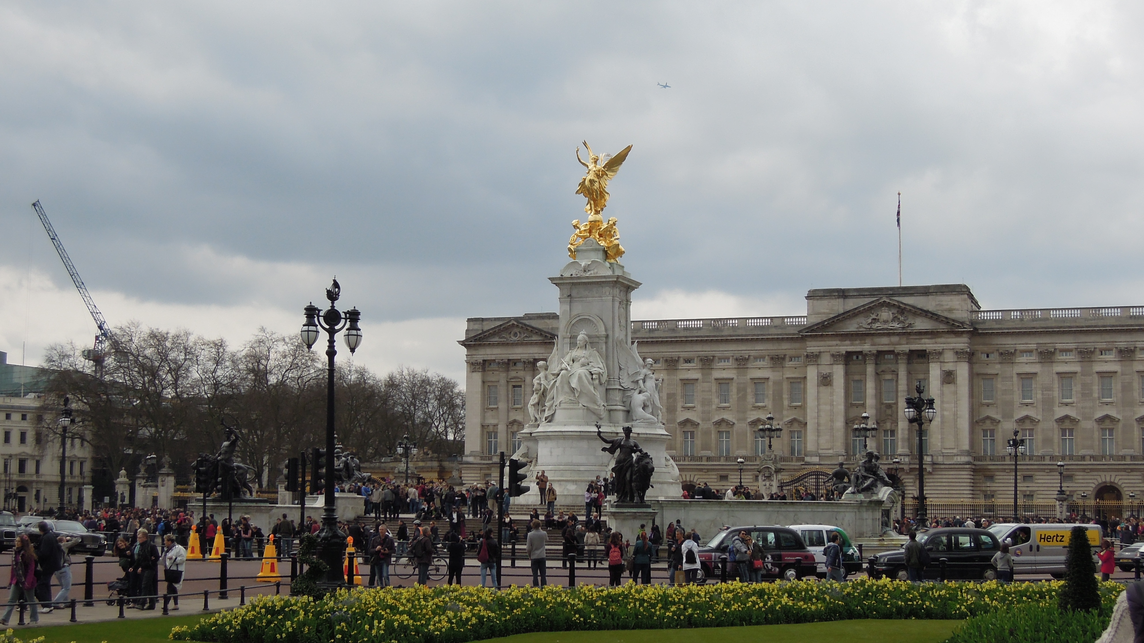 Buckingham Palace | Exceptional ALIEN