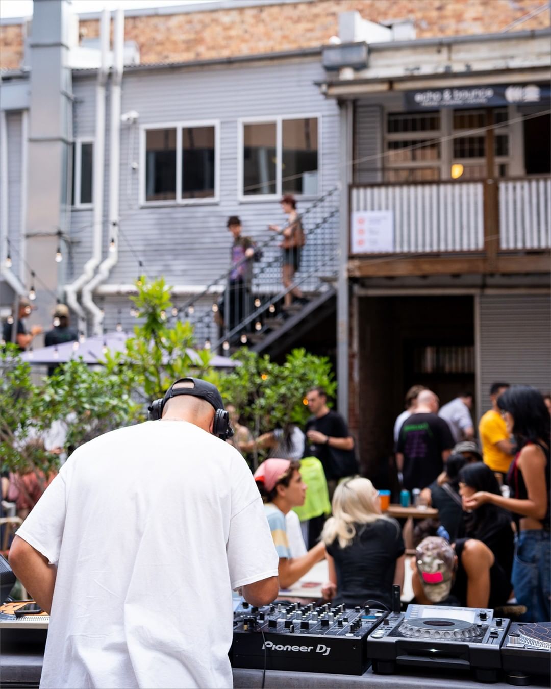 echo & bounce | Exceptional ALIEN