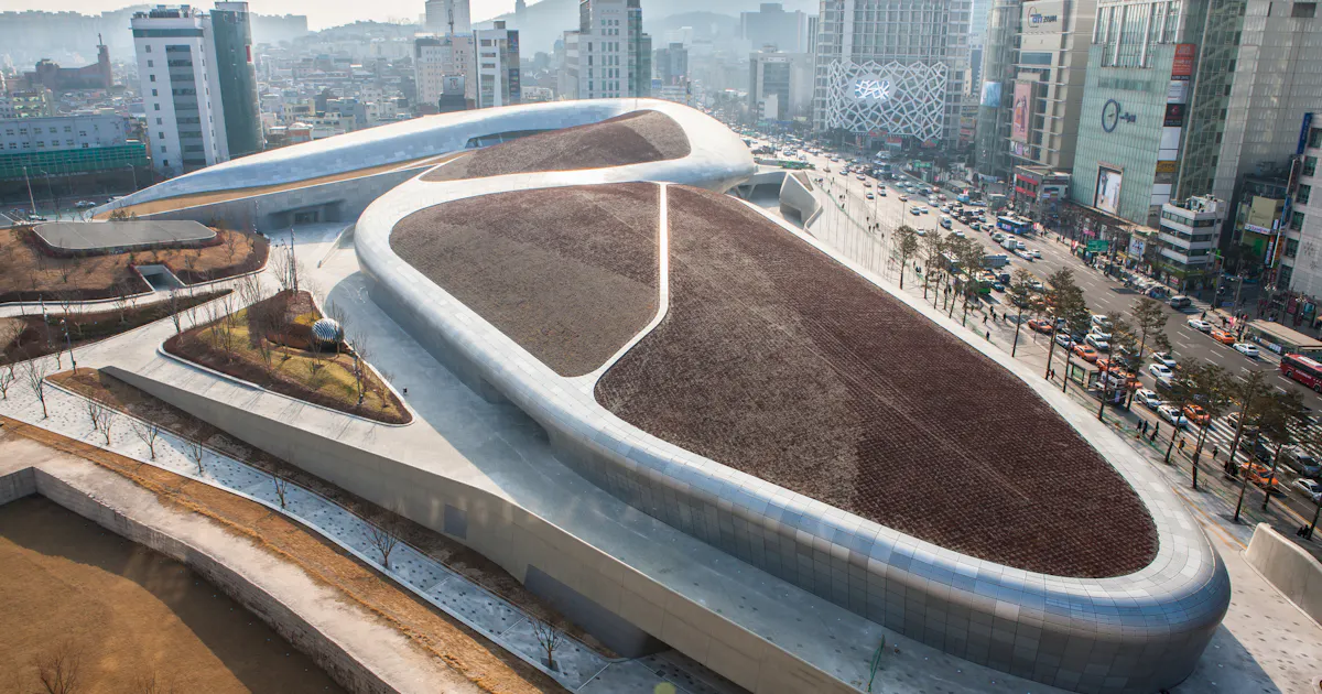 Dongdaemun Design Plaza Exceptional ALIEN dongdaemun-design-plaza-exceptional-alien