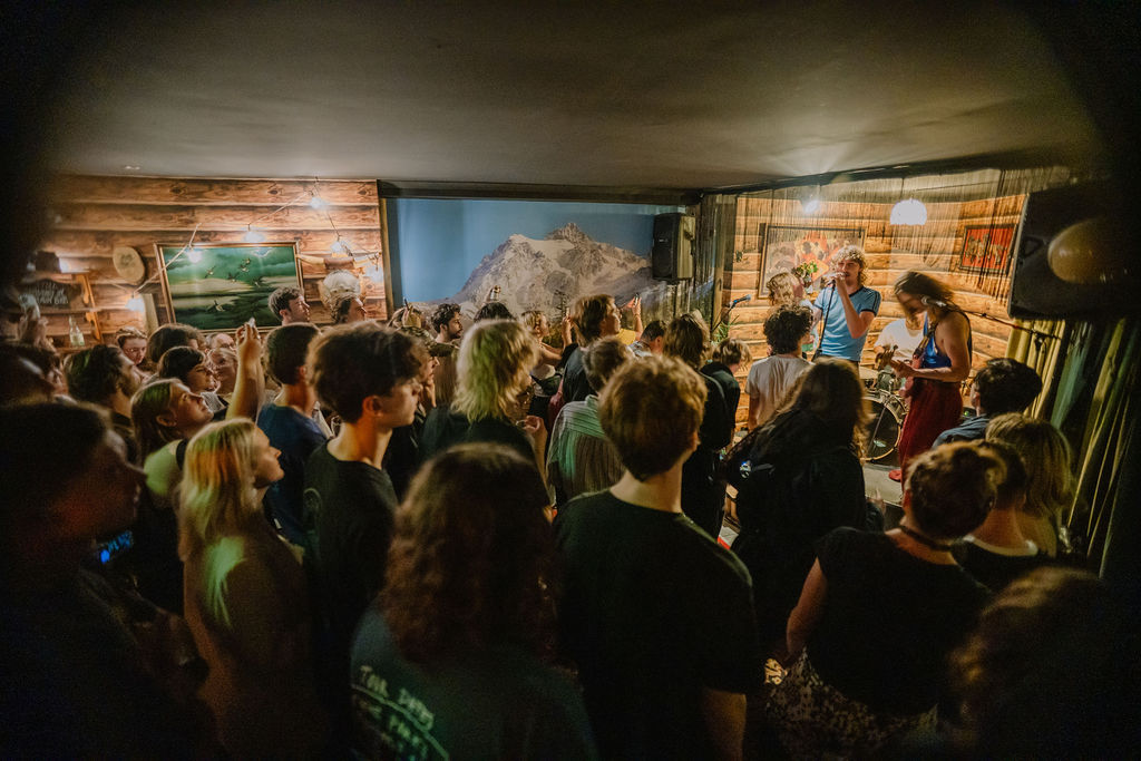 The Junk Bar | Exceptional ALIEN