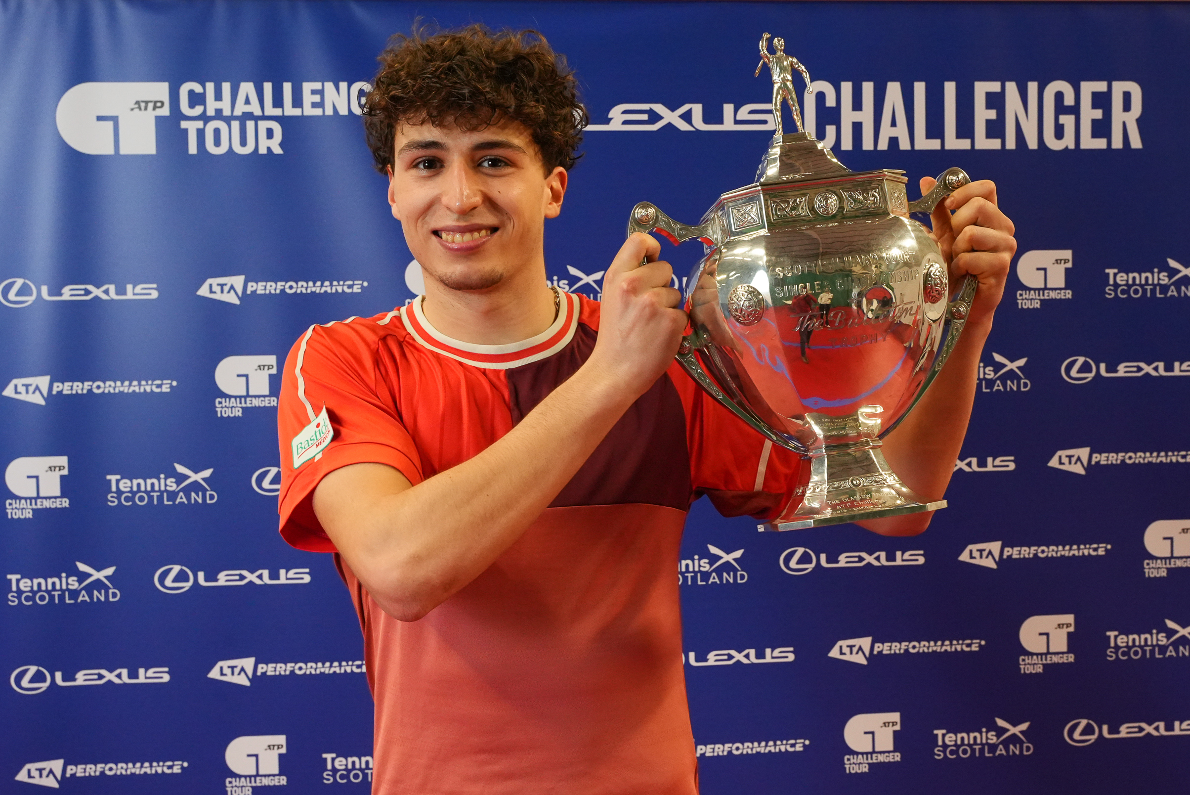 Clément Chidekh : "Jouer sur le circuit universitaire m'a "forgé ...