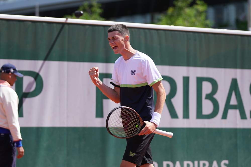 Antoine Ghibaudo, Jaimee Floyd Angele, Mathys Erhard... un été de ...