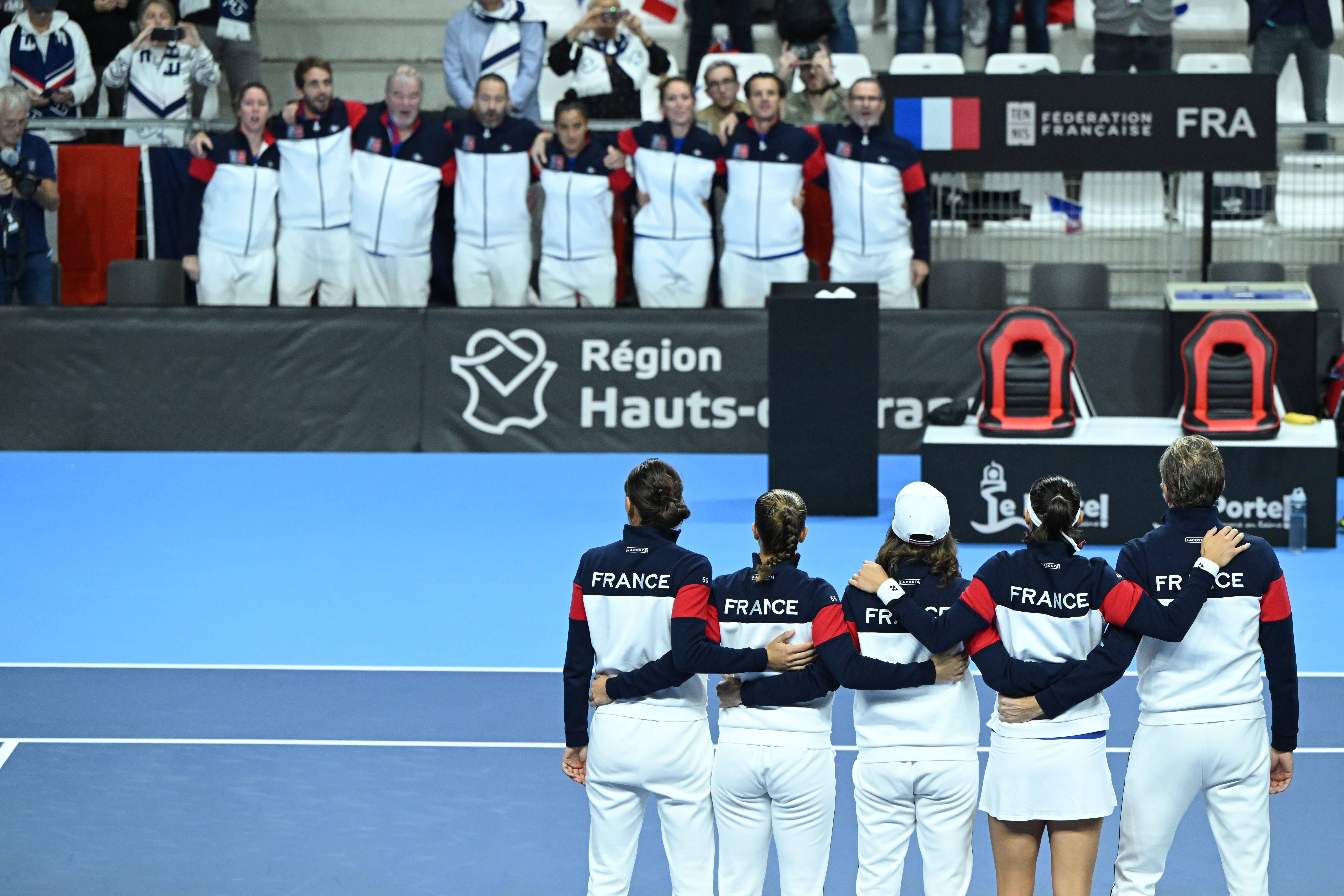 BJKC - France / Pays-Bas : Un jour avec les Bleues #6 | Fédération ...