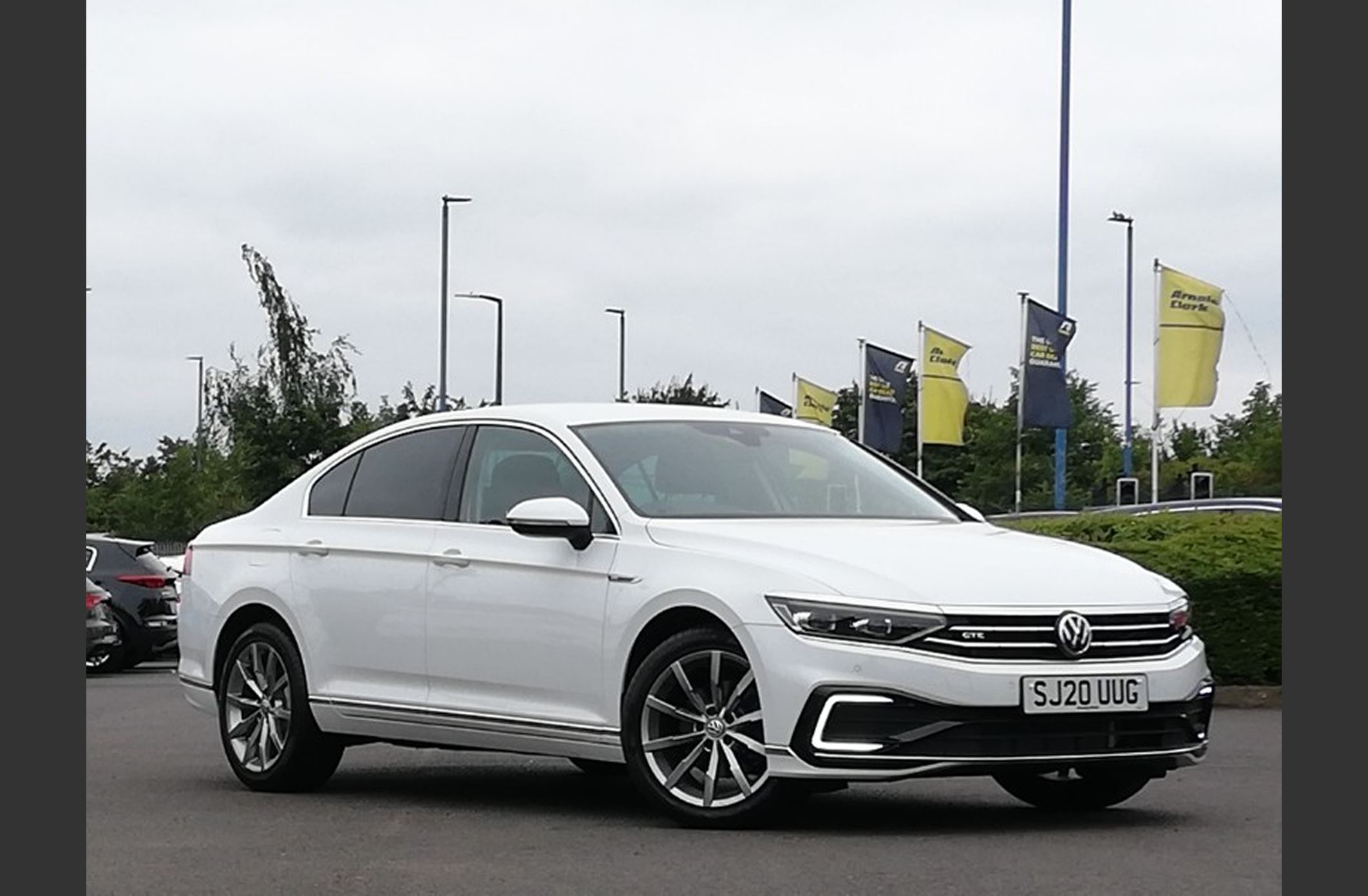 the-best-saloon-cars-2021-findandfundmycar