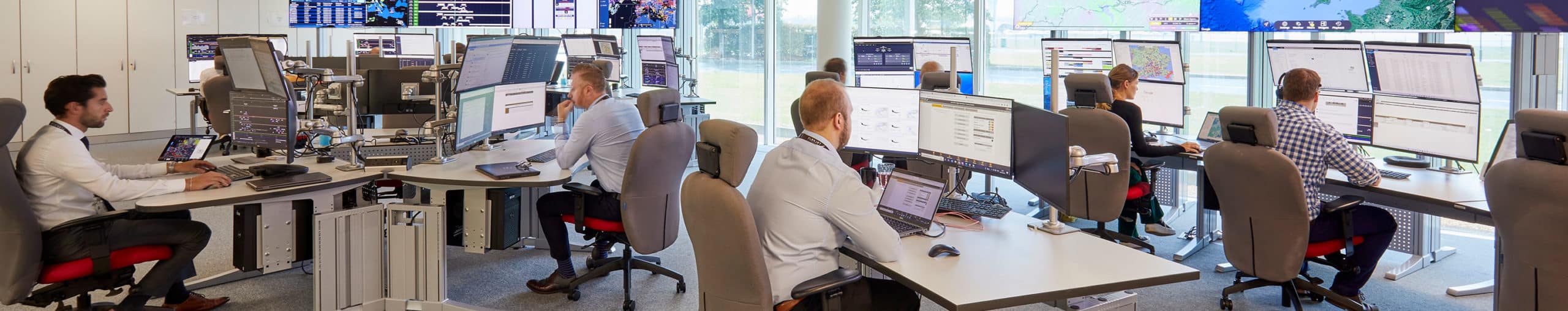 INSIDE THE FLEXJET TACTICAL CONTROL CENTRE AT FARNBOROUGH AIRPORT