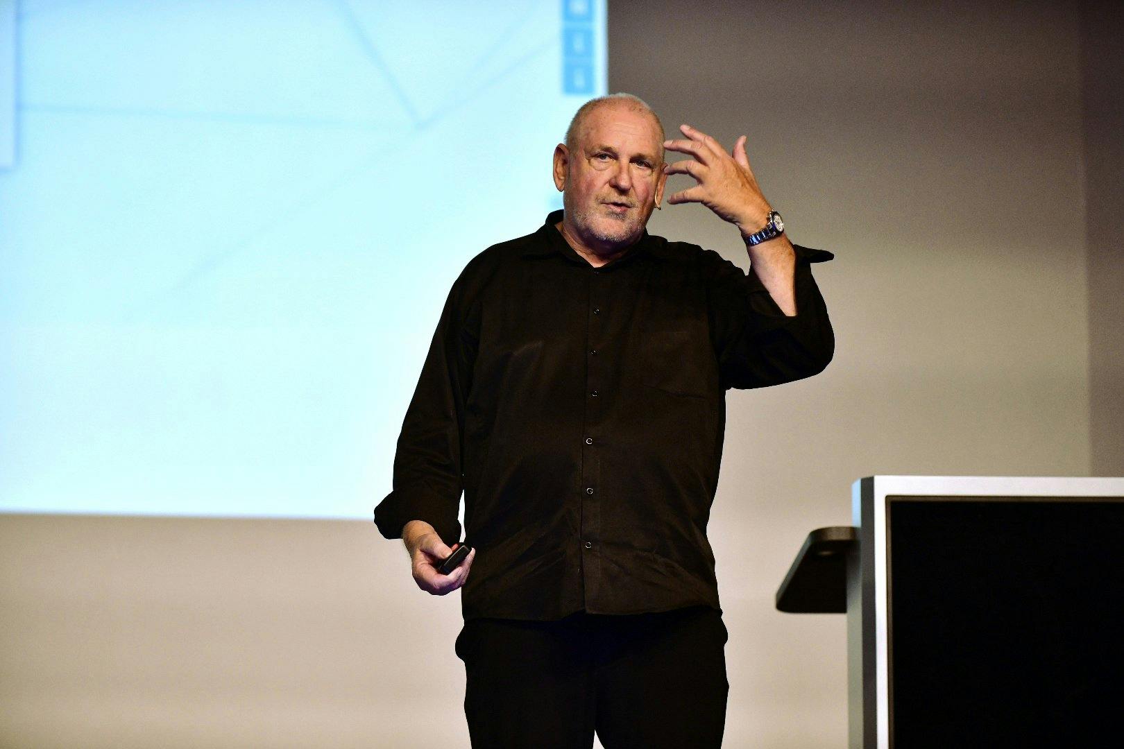 „Unternehmen messen alles – außer das, was wirklich zählt“ | Flip