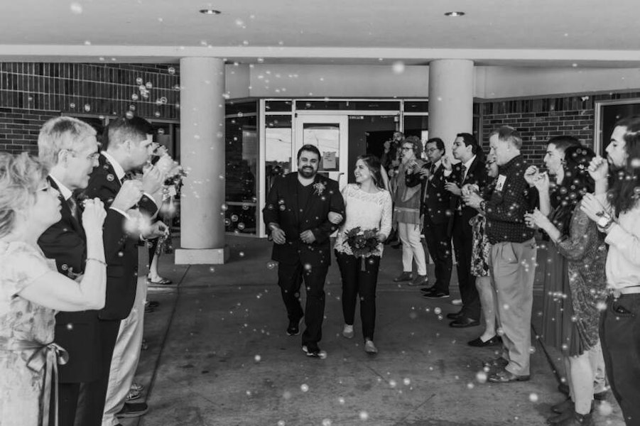 How To Send Flowers To Someone With Floraqueen