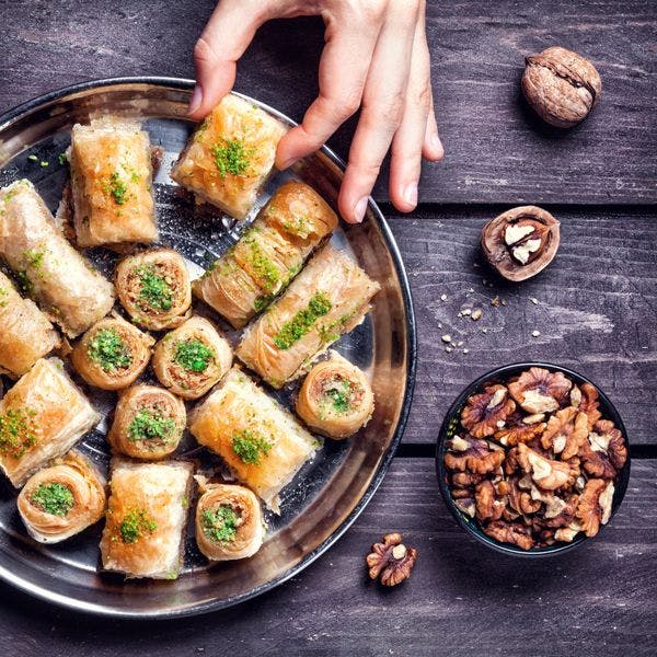 Greek Sweets: Find out all the secrets of traditional siropiasta