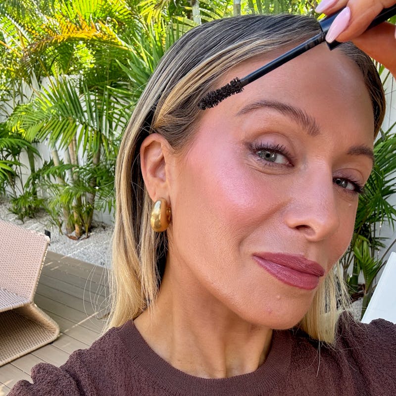 Brings You the World's Best Skin Care & Cosmetic Brands | Gee Beauty ...