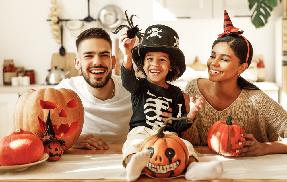 Halloween safety tips for parents & kids | GoHealth Urgent Care
