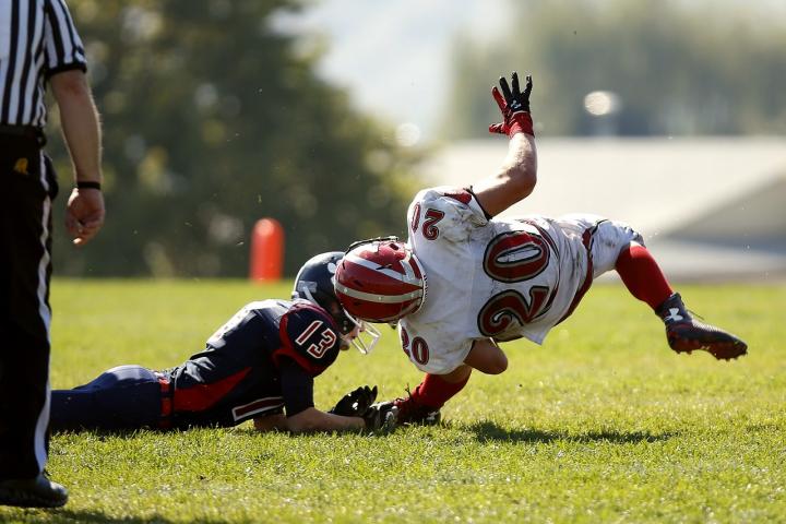 What is a concussion? Signs, symptoms & steps to recovery | GoHealth ...