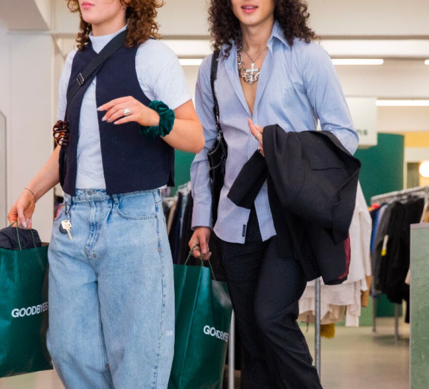 Come in, take time. Touch and try...