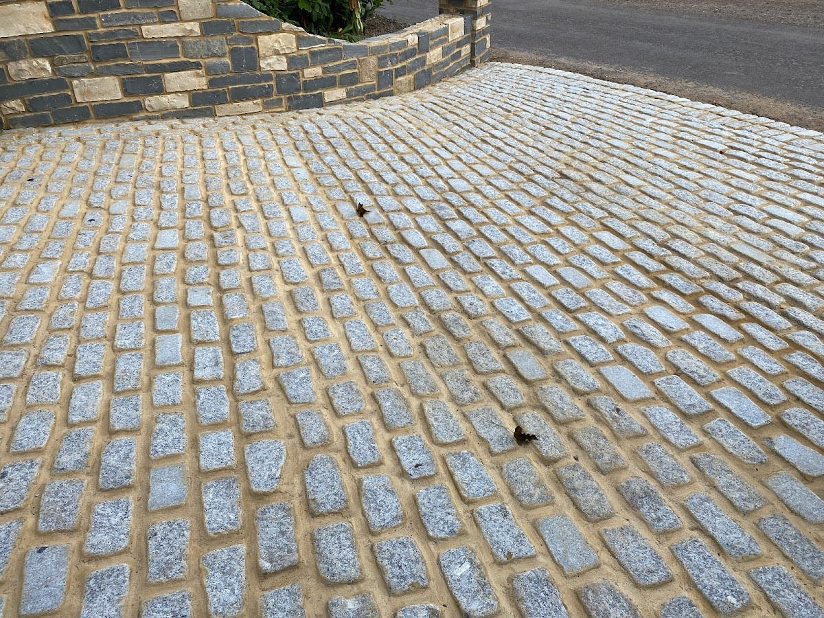 Granite Setts Direct | Granite Setts & Edging Stones