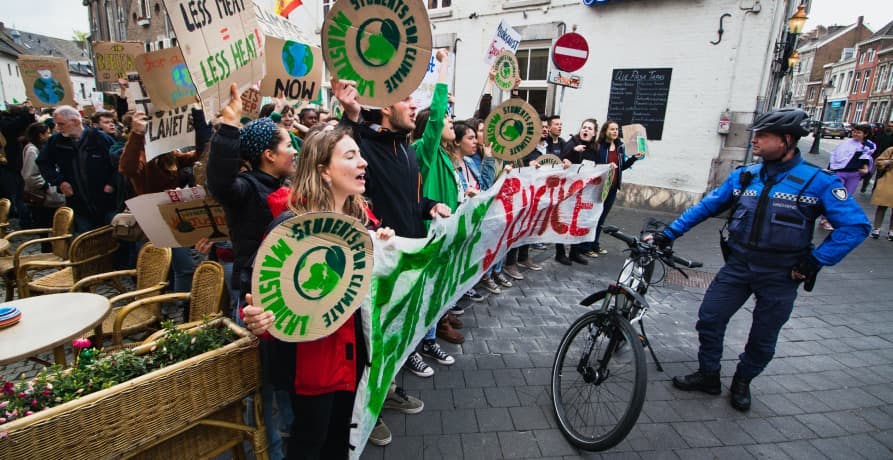 What is Extinction Rebellion (XR) and What do they Do?