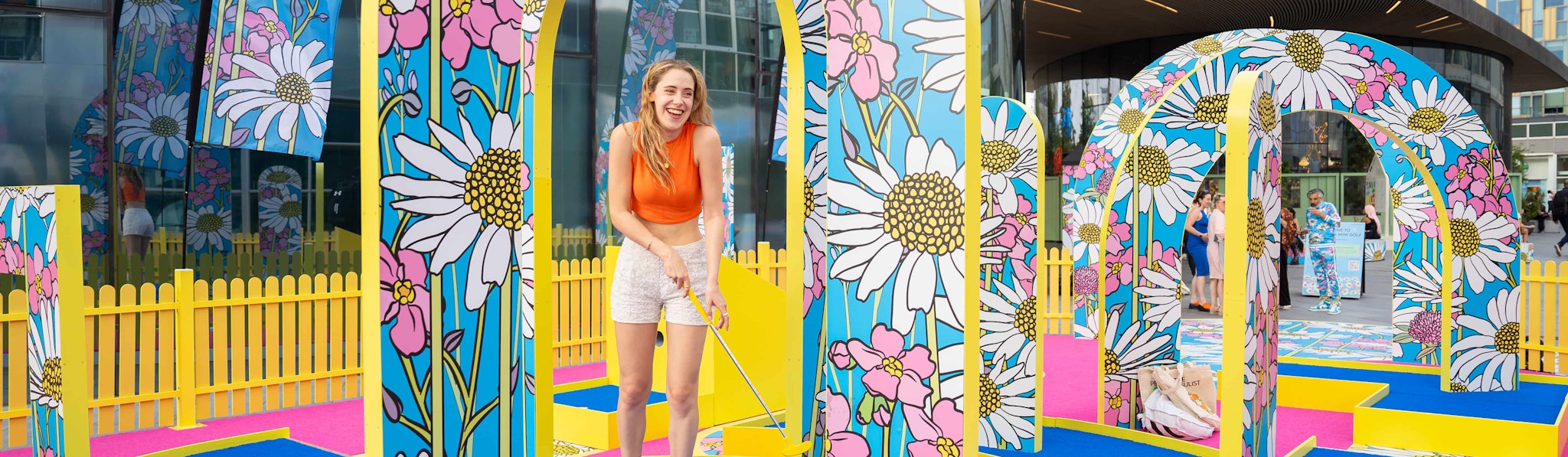 Greenwich Peninsula Mini Golf | Peninsula Summer