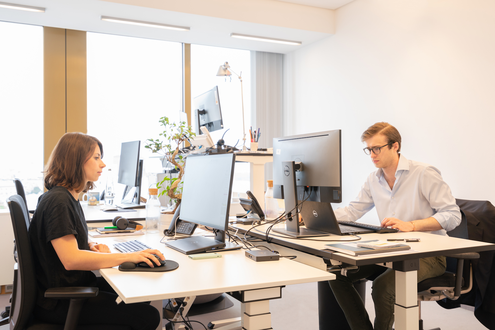 5 Reasons to Choose a Corporate over a Startup Job | Talentspace