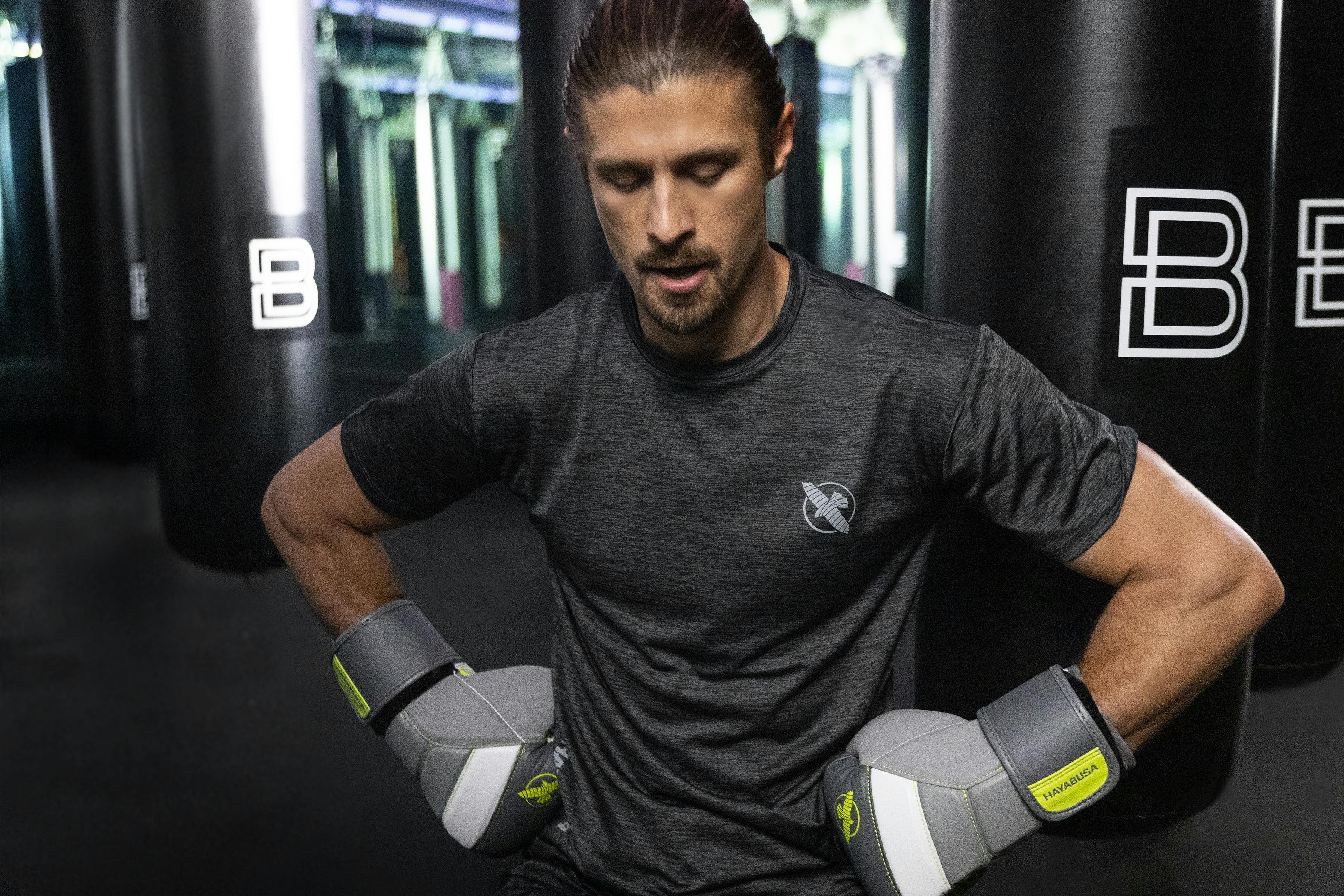 Hayabusa Charcoal/Lime T3 Boxing Gloves | Peter Lee Thomas | Will ...